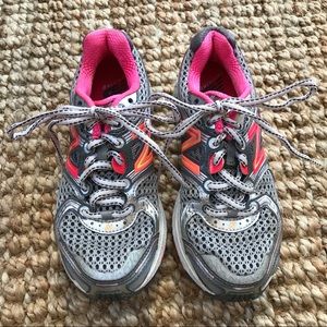 New Balance | Shoes | New Balance 86 V3 Running Sneakers | Poshmark